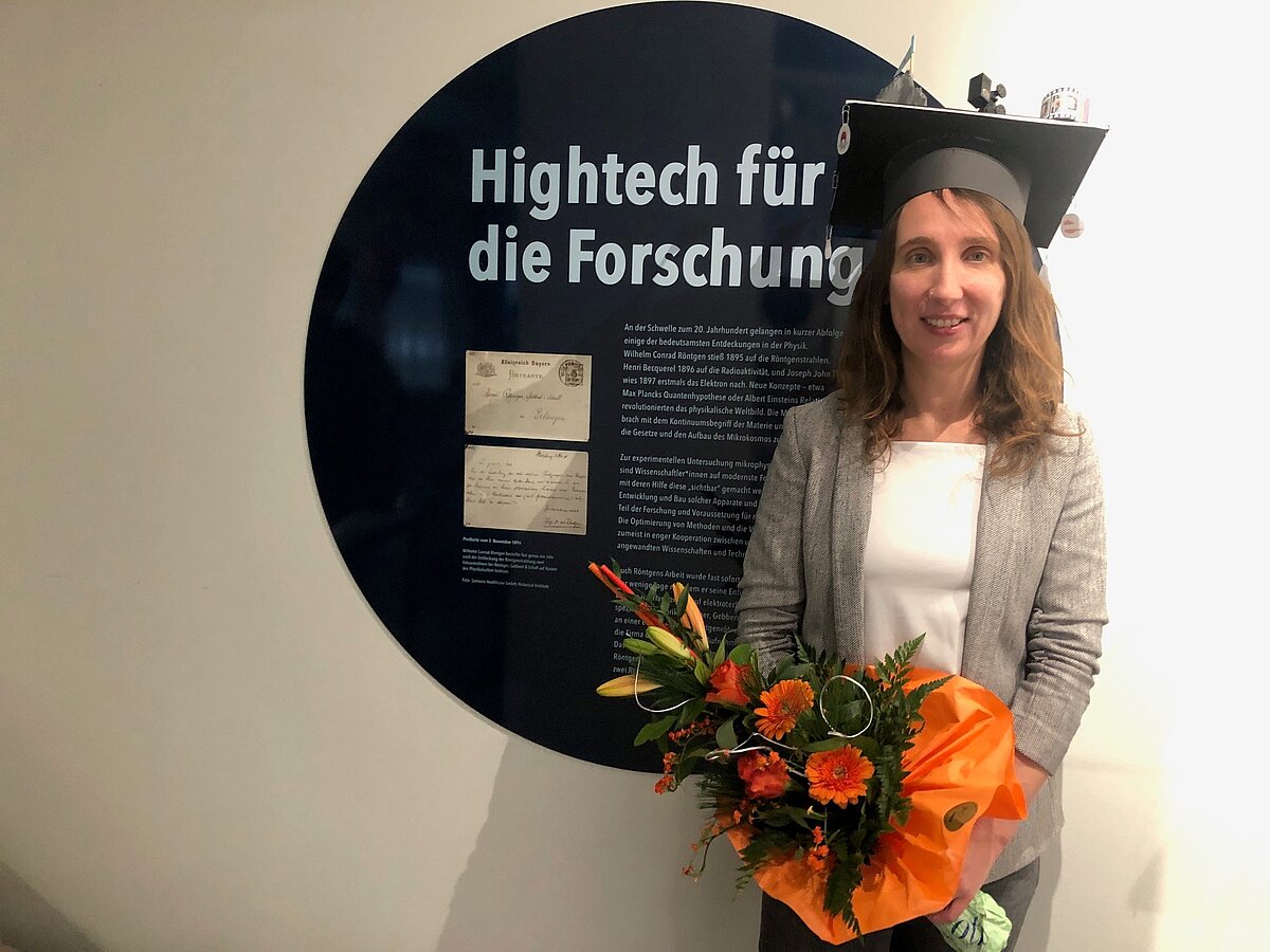 Herzlichen Glückwunsch, Josephine Nauschütz, zur erfolgreichen Promotion! - Technische Physik